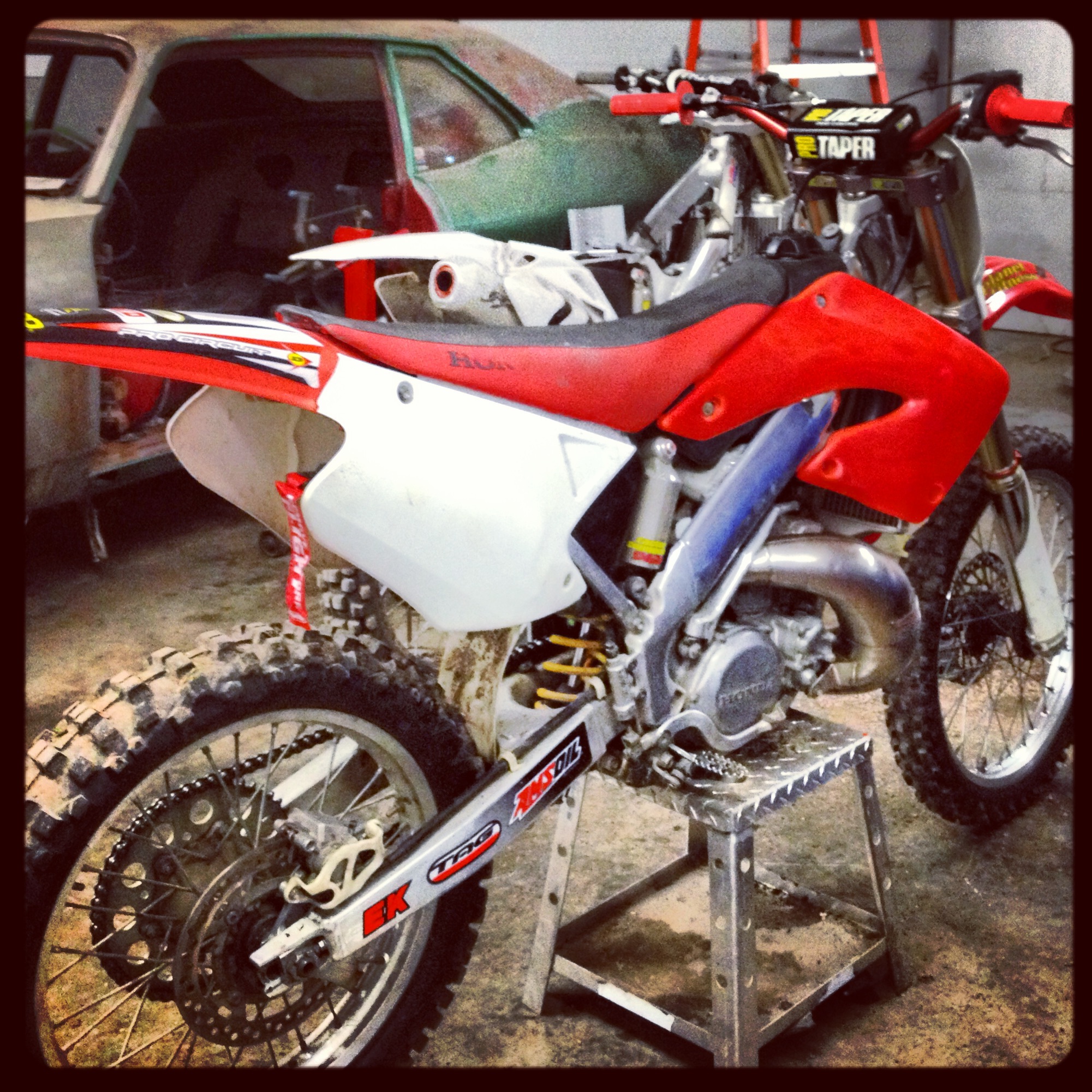 2000 CR250 Project Plain Jane - mmain62's Bike Check - Vital MX