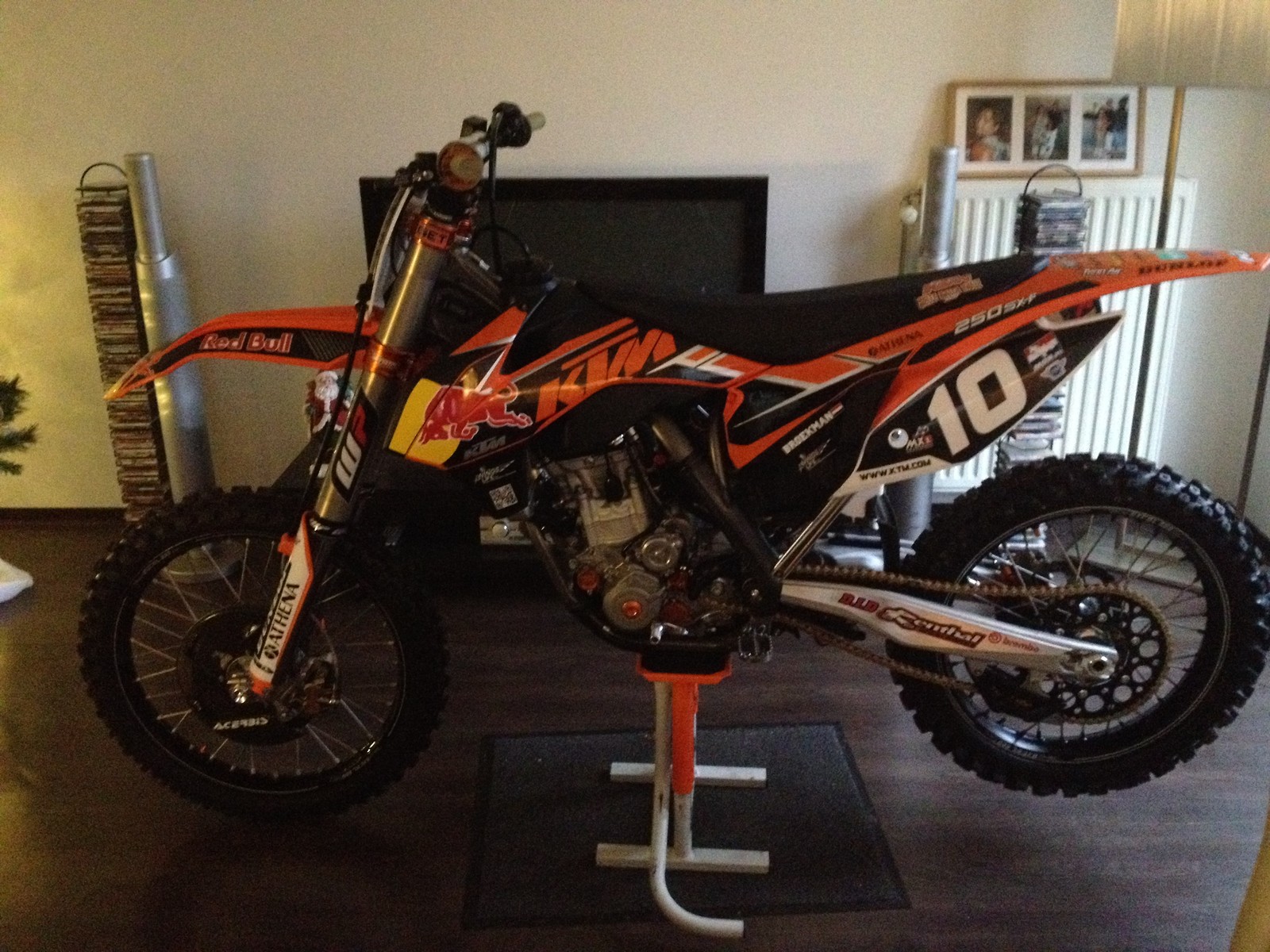 KTM Factory Replica bike - lokki's Bike Check - Vital MX