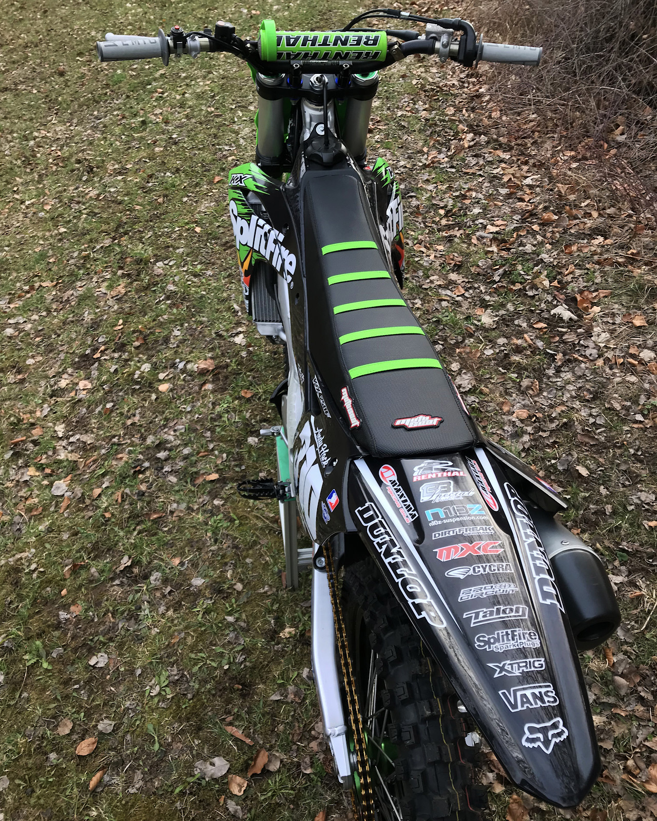 Kawasaki KX250F 2017 SplitFire - AndyHack's Bike Check - Vital MX