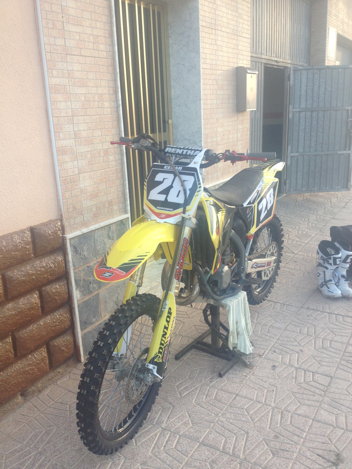 Suzuki rm 125 2004 Cesar 28 - cesar_rc4's Bike Check - Vital MX
