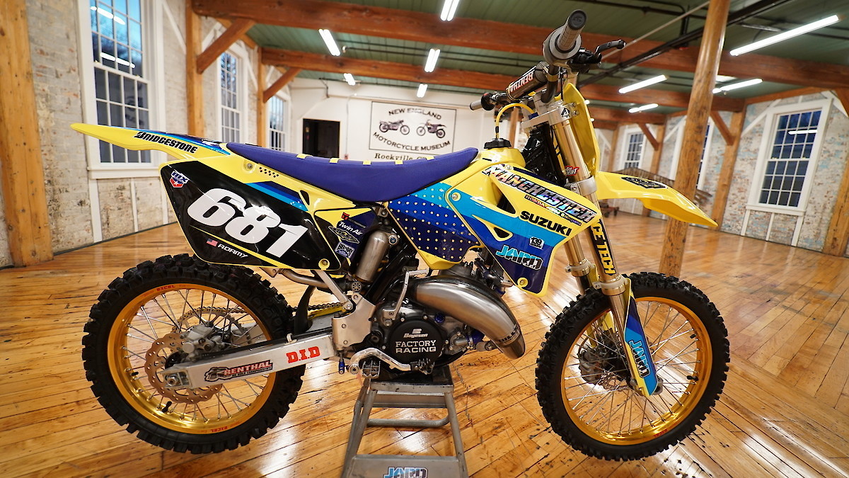2001 RM125 Retro Build - Sixeightone's Bike Check - Vital MX