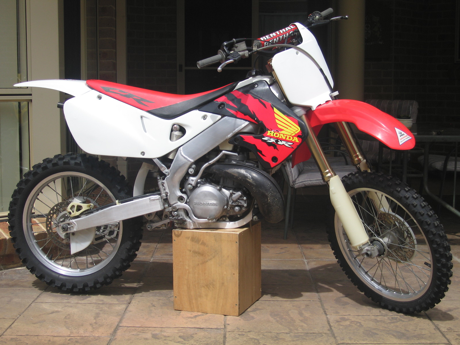 '97 CR250 - lardcaster's Bike Check - Vital MX