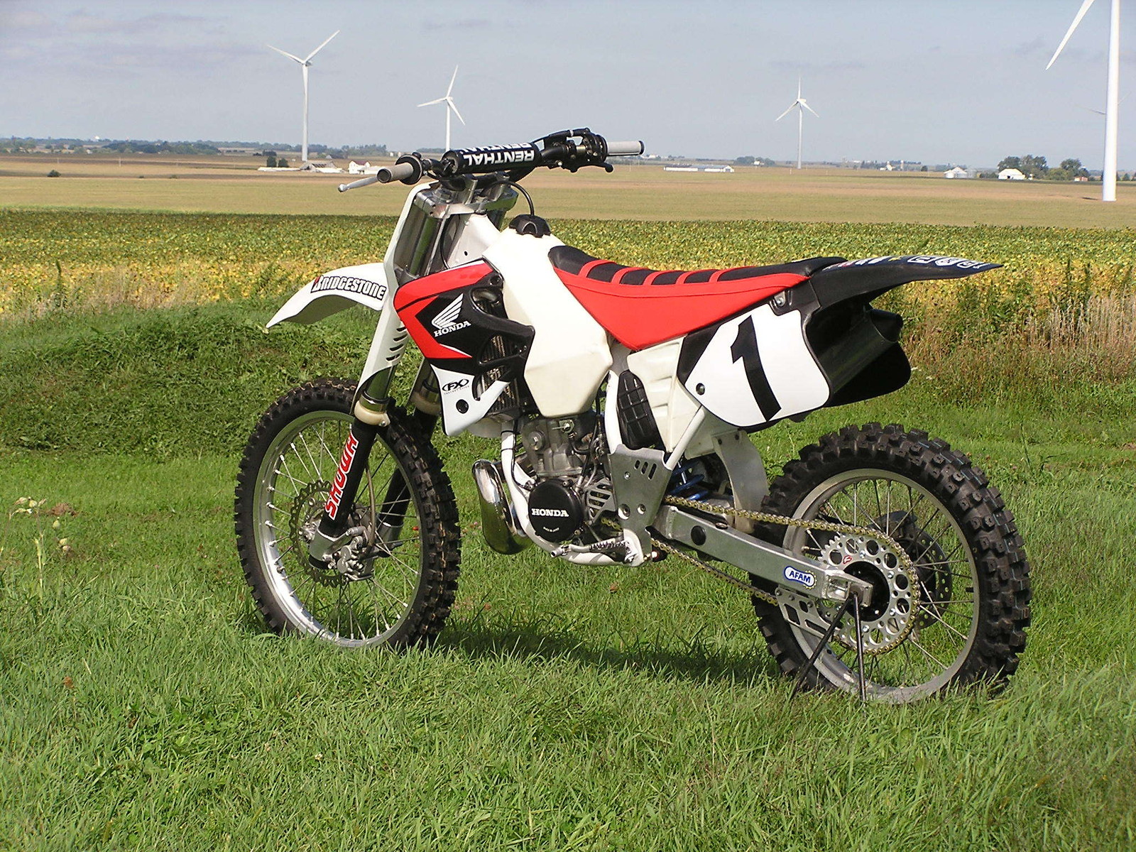 1992 Honda CR250R '98 RM250 forks. - JohnnyOfast's Bike Check - Vital MX