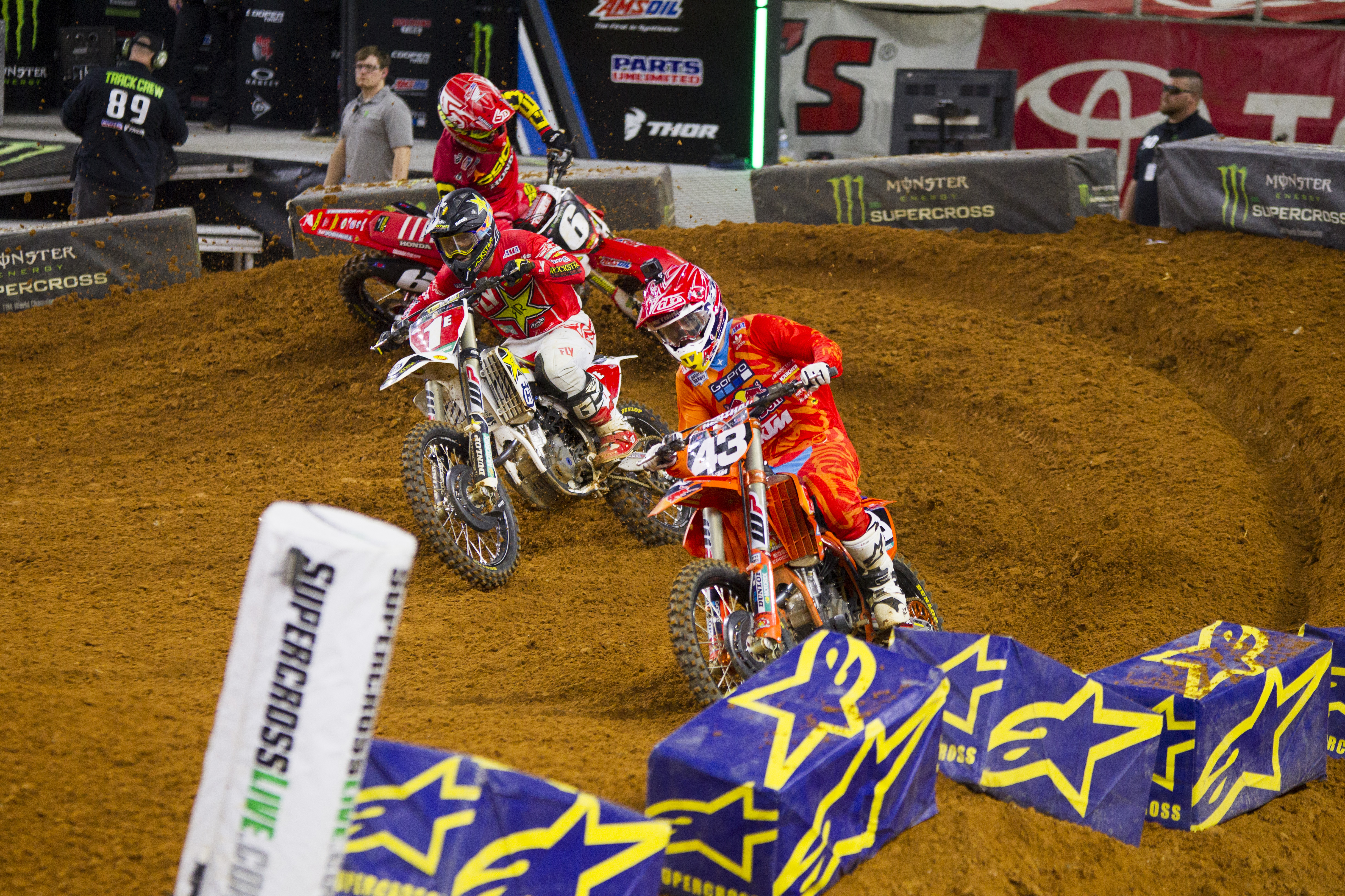 BF0I9148 - A Day at AT&T Stadium - Motocross Pictures - Vital MX