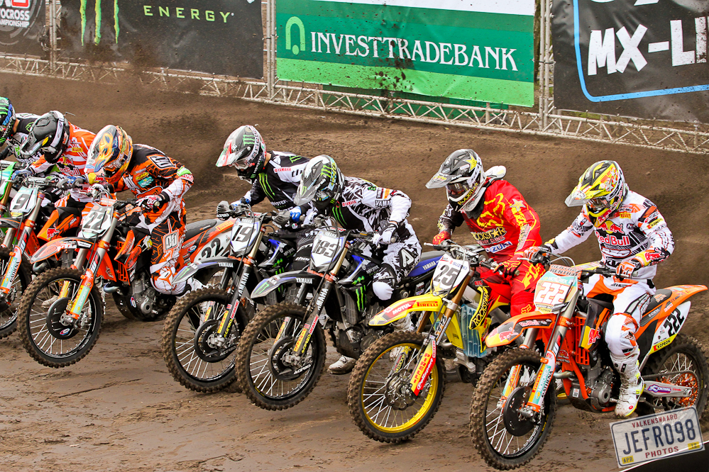 MX1 moto1 start - Dutch GP Sunday Racing - Motocross Pictures - Vital MX