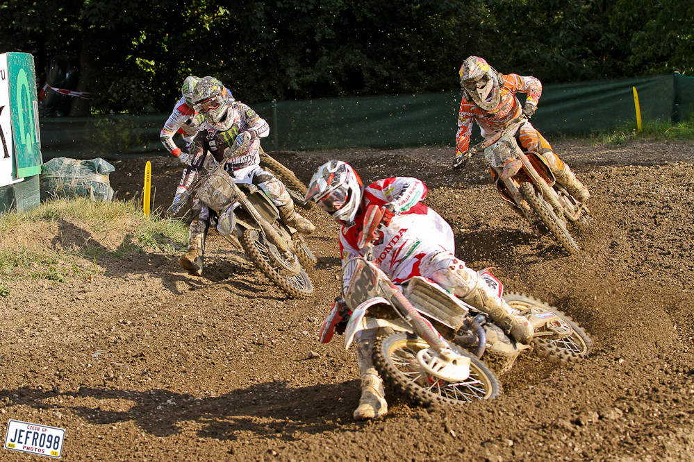 Battle for position - Czech GP Saturday Pitbits - Motocross Pictures ...