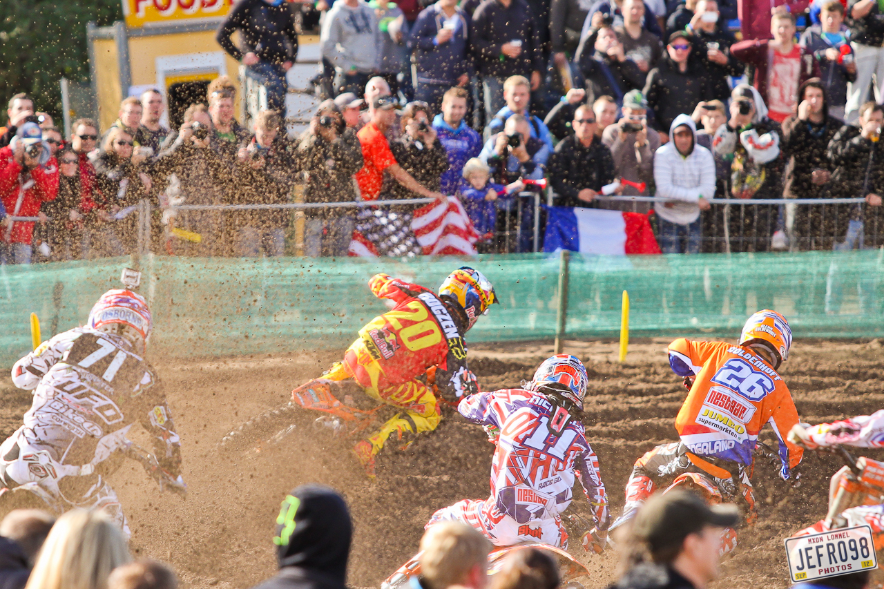 MX2 start - MXoN Saturday Qualifing Races - Motocross Pictures - Vital MX