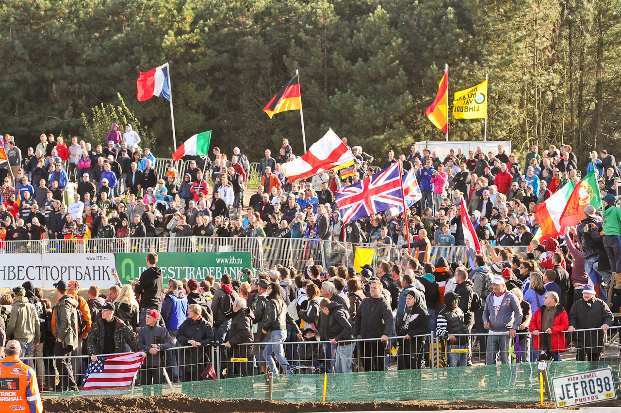 Track and fans - MXoN Saturday Qualifing Races - Motocross Pictures ...