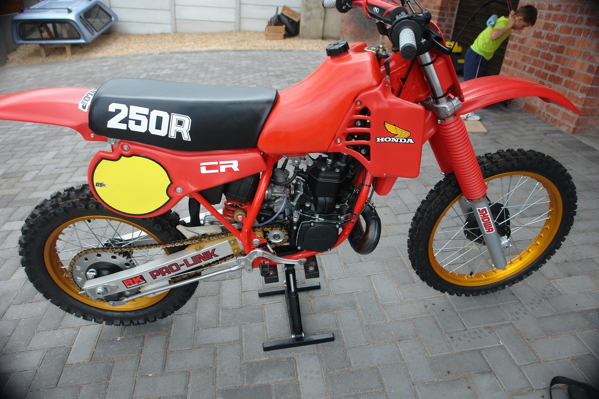 82 CR 250 - paul gamble - Motocross Pictures - Vital MX