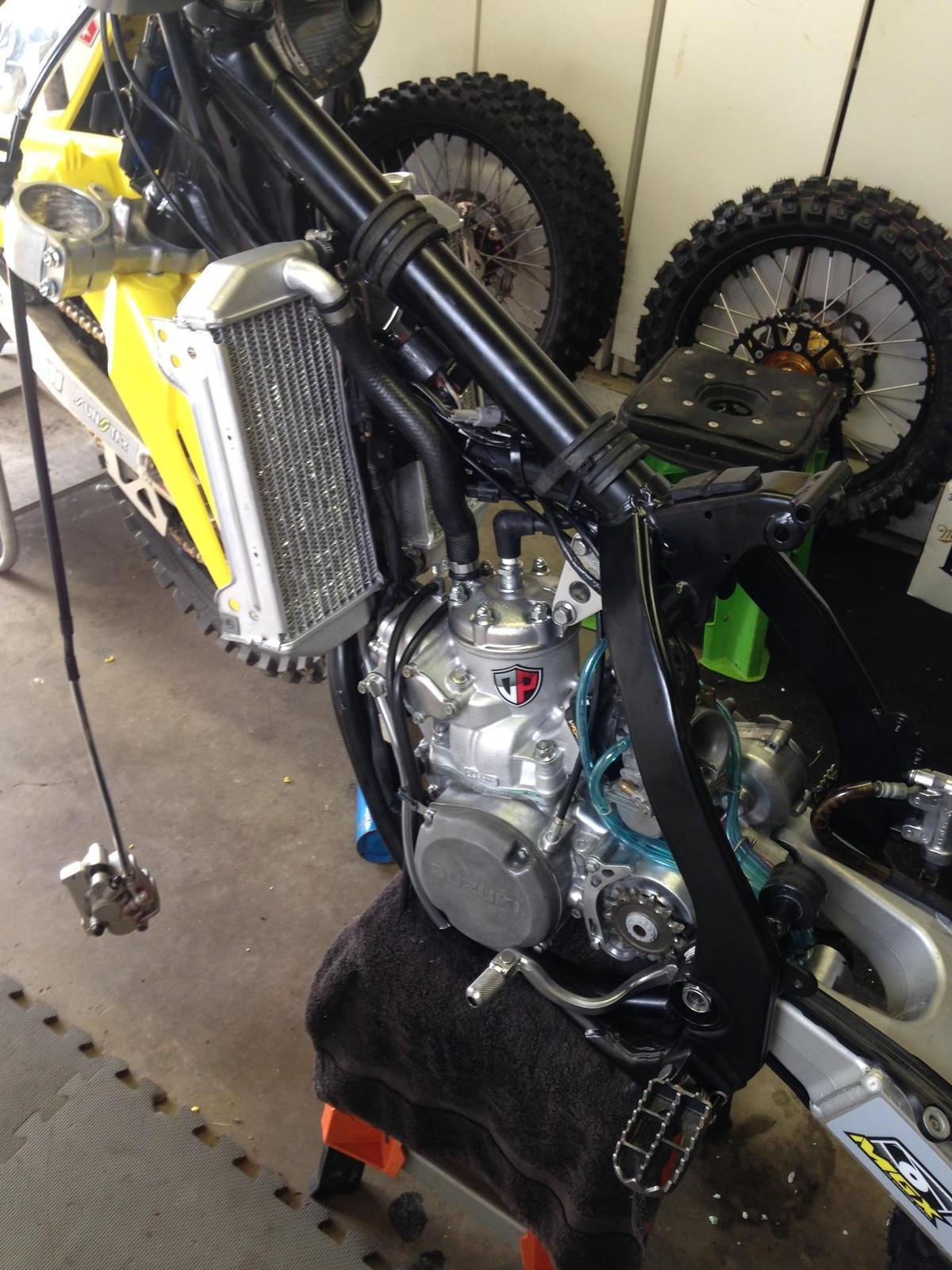 SR731 2004 RM250 - HF31's Bike Check - Vital MX