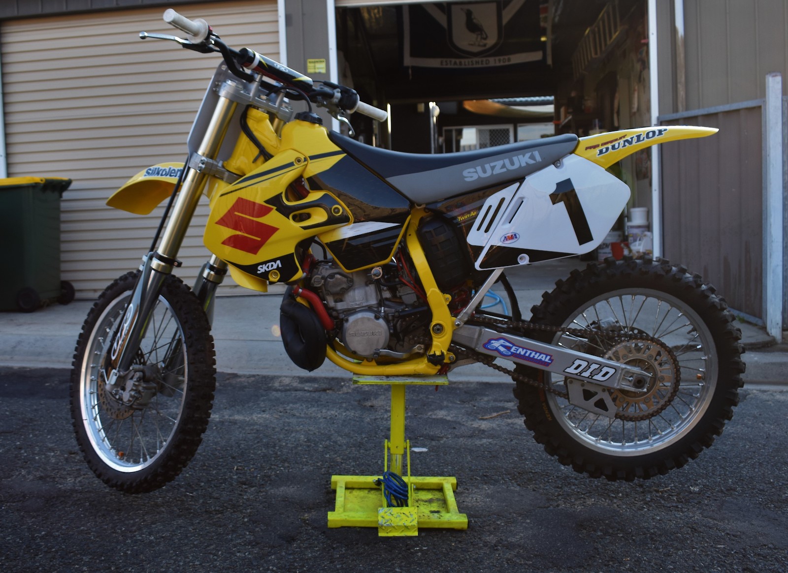 2000 RM250 Greg Albertyn Replica - Baxter_44's Bike Check - Vital MX