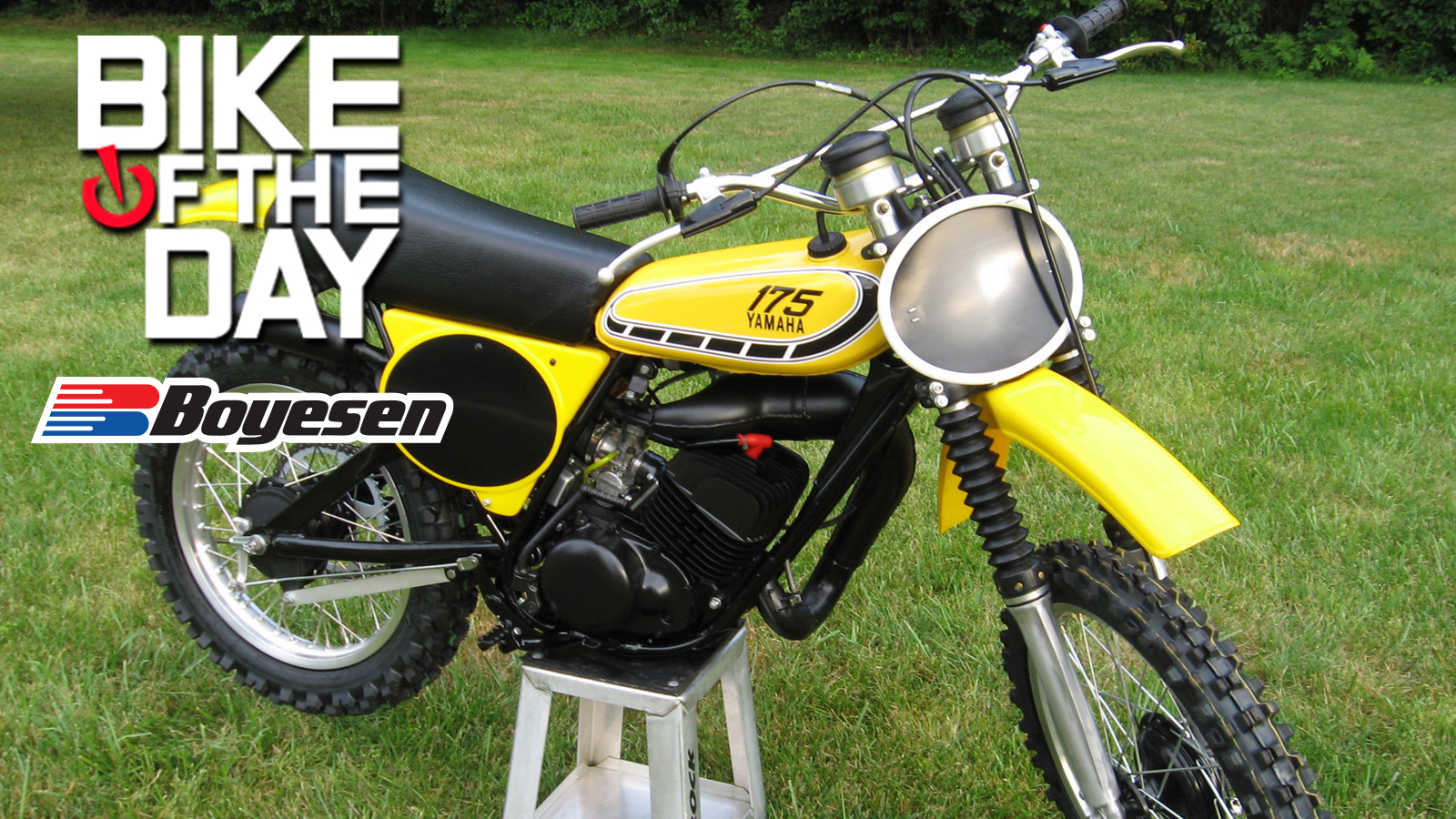 1976 Yamaha YZ175 - Original 44's Bike Check - Vital MX