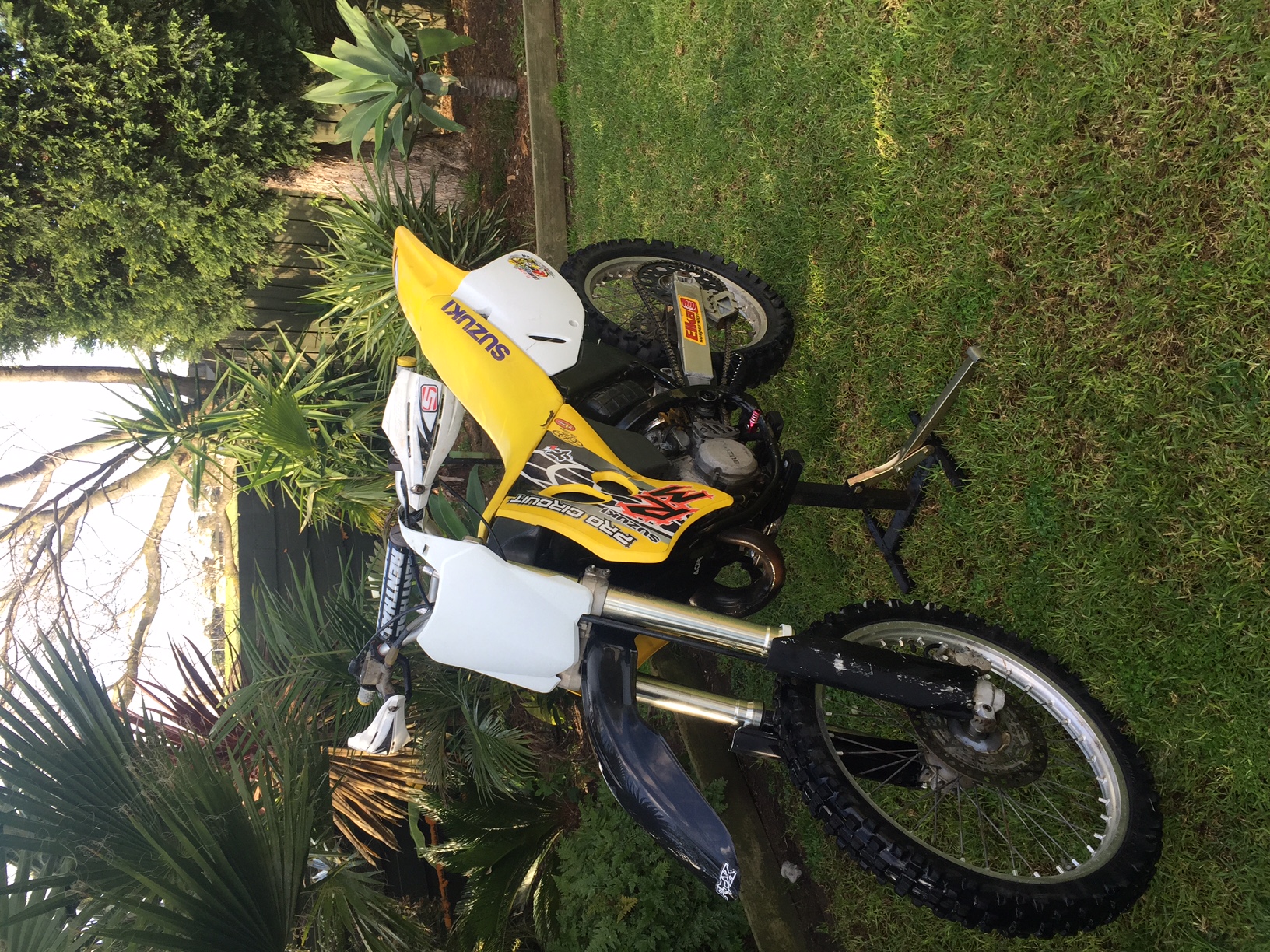 1995 RM125 - TylerStilla's Bike Check - Vital MX