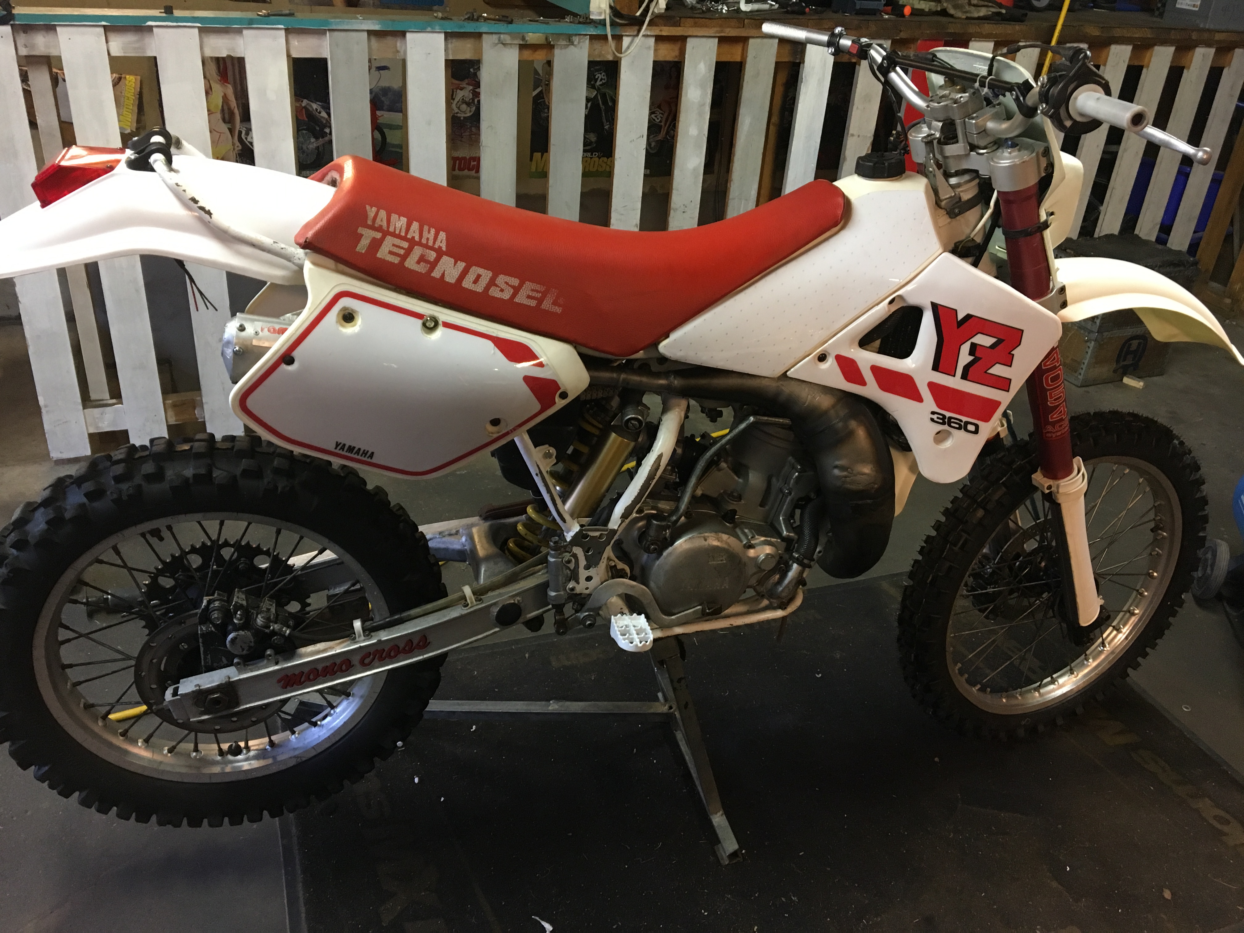 Yamaha YZ360 1988 - PJGracing - Motocross Pictures - Vital MX