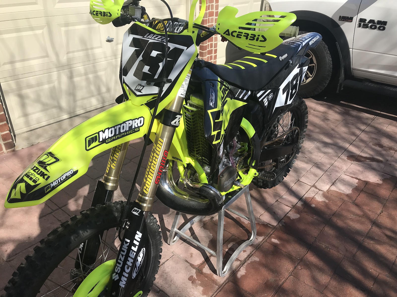 Flo Yellow RM250 - Deplorable781's Bike Check - Vital MX