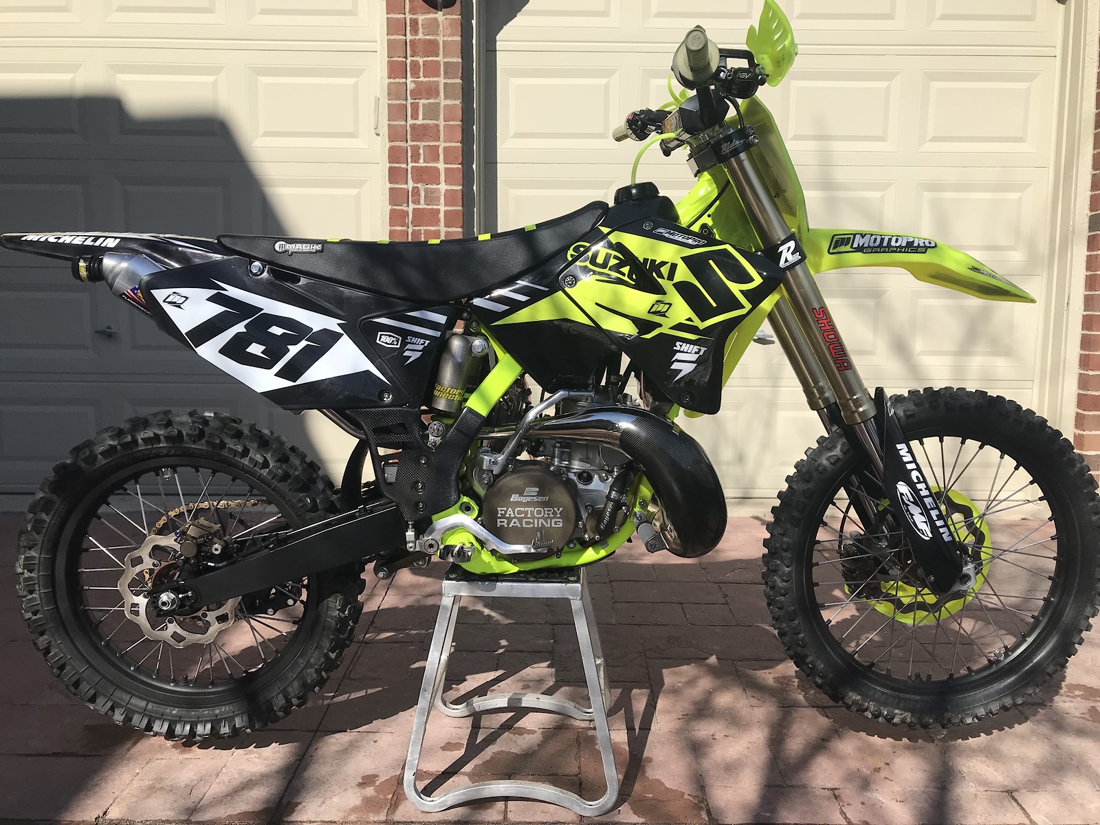 Flo Yellow RM250 - Deplorable781's Bike Check - Vital MX