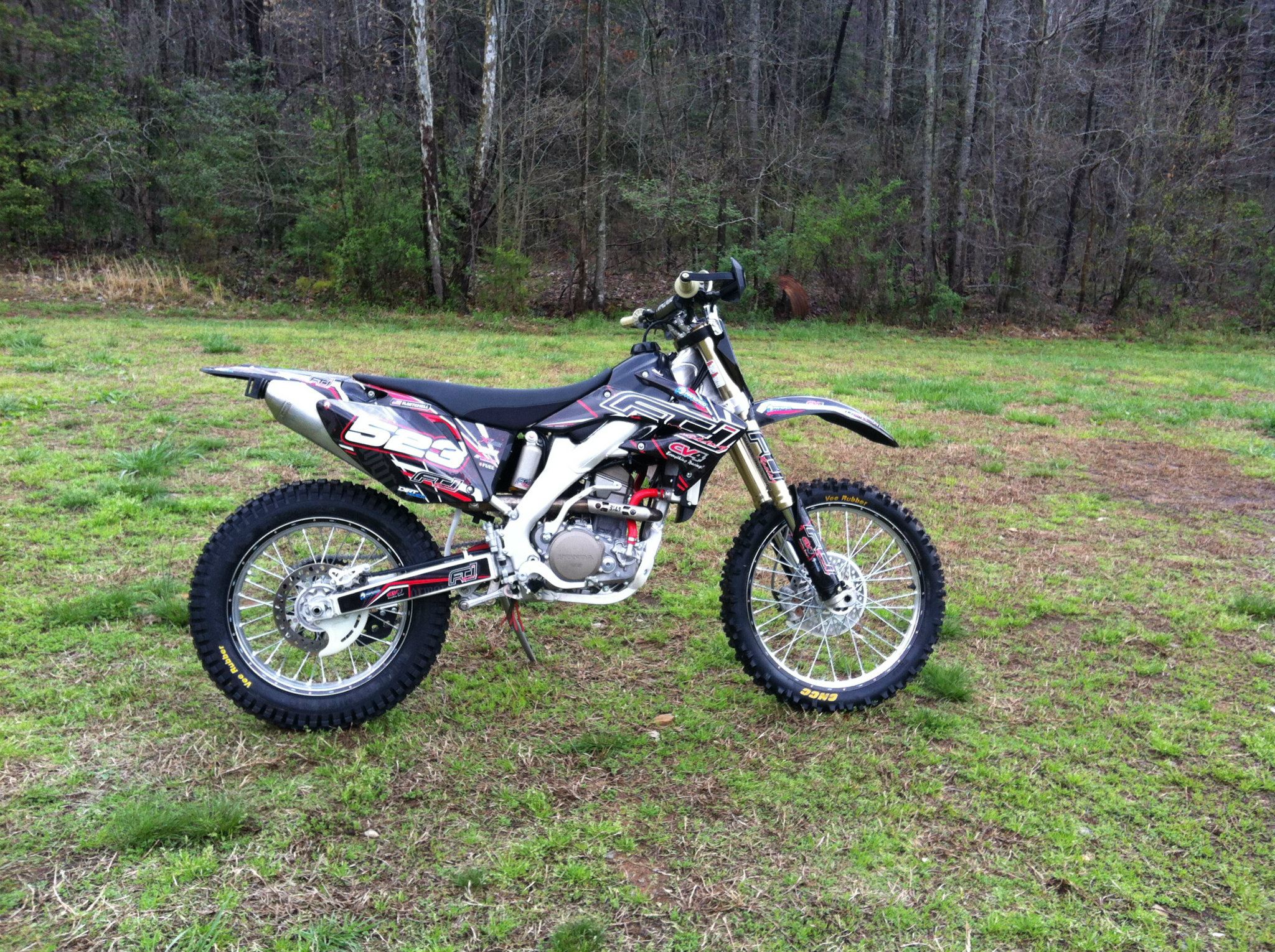 FTI Racing/CV4/Armored Graphix Honda CRF250X - redslush's Bike Check ...