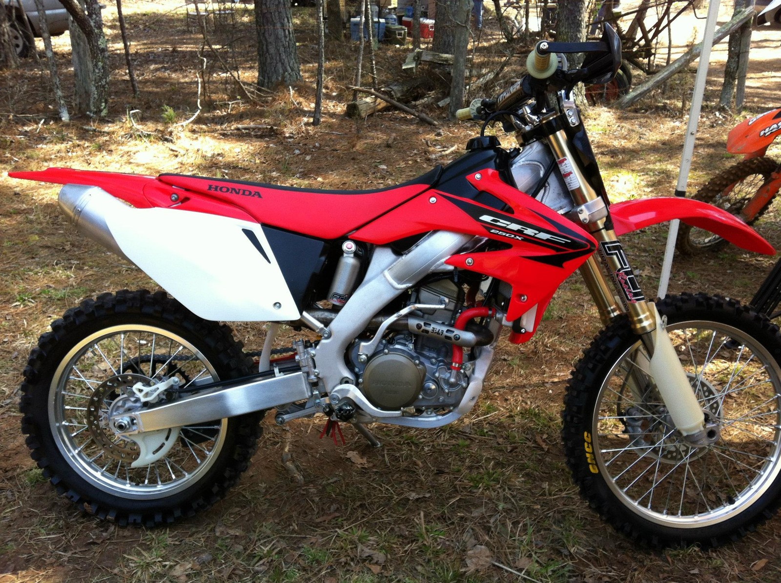 FTI Racing/CV4/Armored Graphix Honda CRF250X - redslush's Bike Check ...