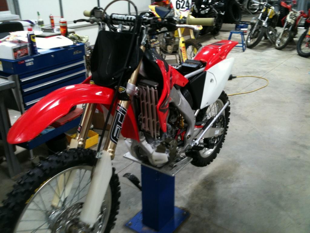 FTI Racing/CV4/Armored Graphix Honda CRF250X - redslush's Bike Check ...