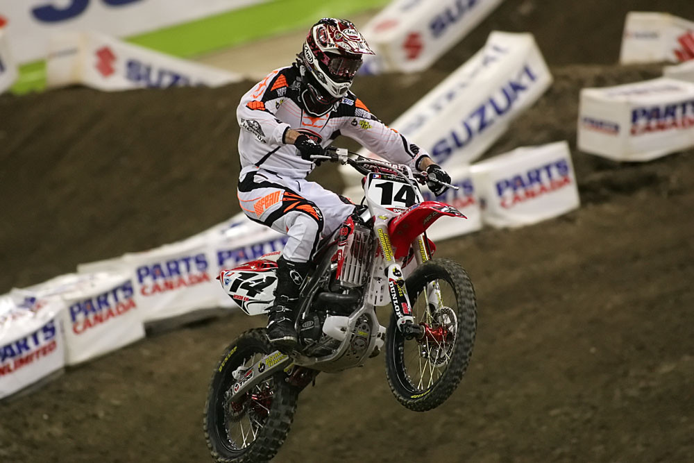 Kevin Windham - Vital MX Pit Bits: Indy 2008 - Motocross Pictures ...