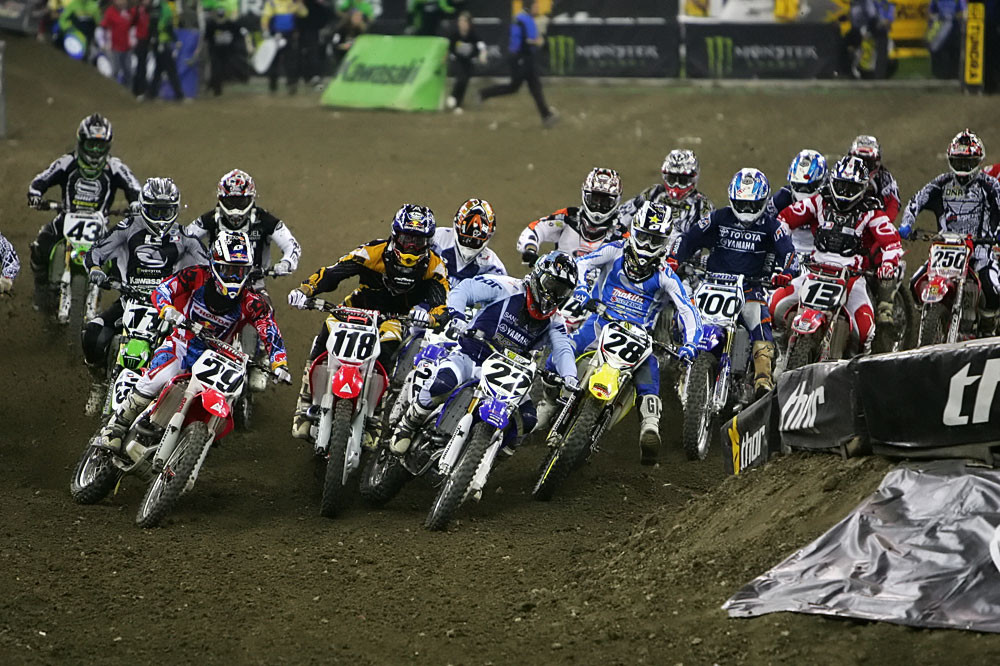 Supercross Main Event Start - 2008 Monster Energy Supercross: Indy ...