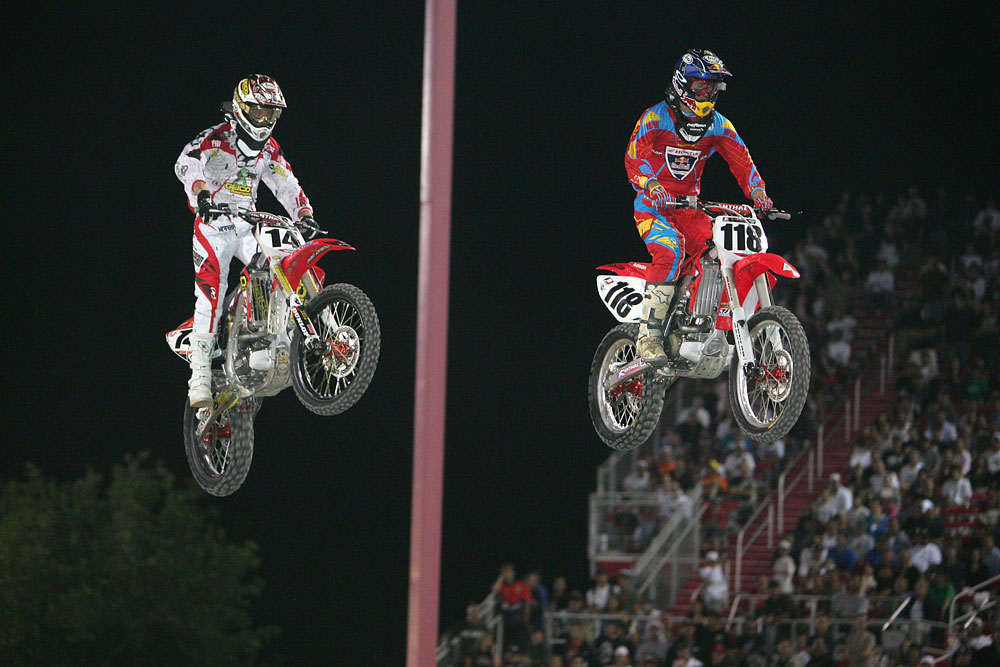 Kevin Windham and Davi Millsaps - Monster Energy Supercross: Las Vegas ...