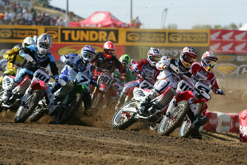 MX1 Moto 2 Start - 2008 AMA Toyota Motocross Championship: Hangtown ...