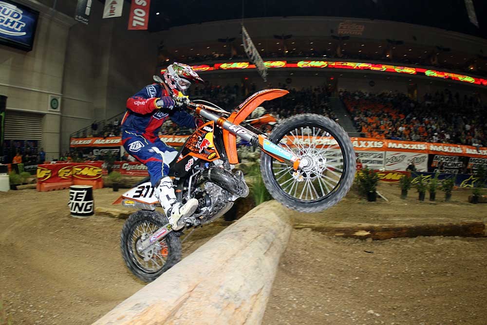 Mike Brown - 2008 Endurocross Finals - Motocross Pictures - Vital MX