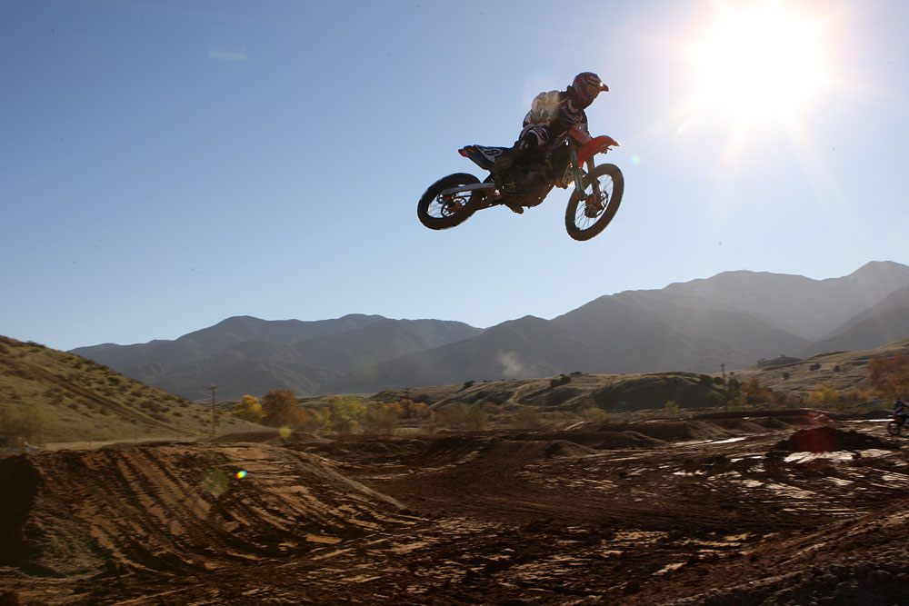 Josh Summey - '09 Supercross Prep: MDK KTM Teams - Motocross Pictures ...