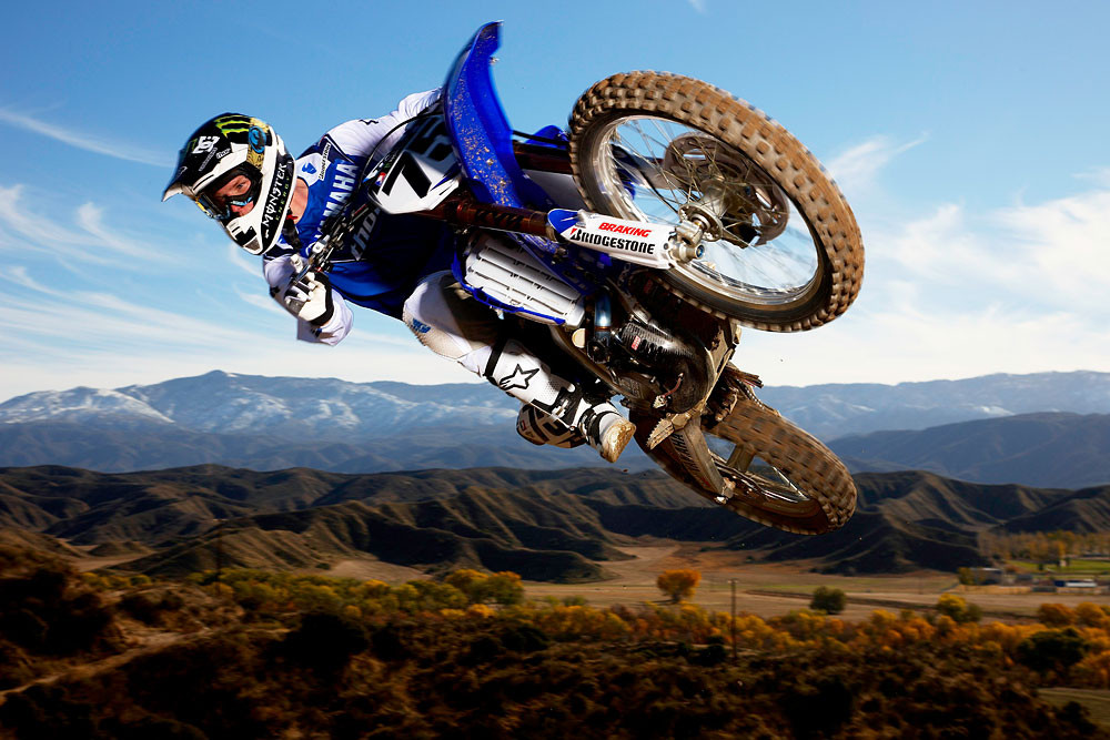 Josh Hill - 2009 Teams: Yamaha Factory Racing - Motocross Pictures ...