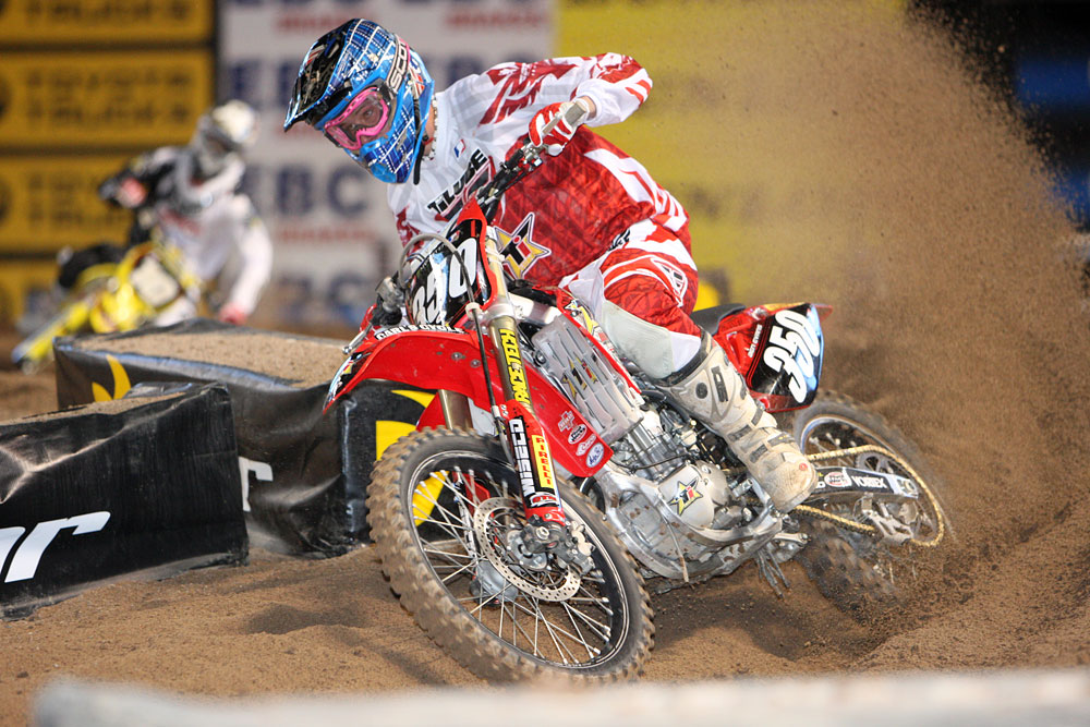 Ben Evans - Vital MX Pit Bits: Phoenix 2009 - Motocross Pictures - Vital MX