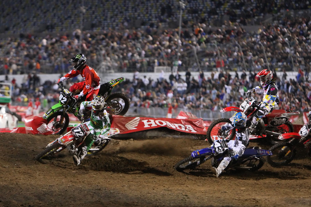 Lites LCQ start - Monster Energy Supercross: Daytona 2009 - Motocross ...