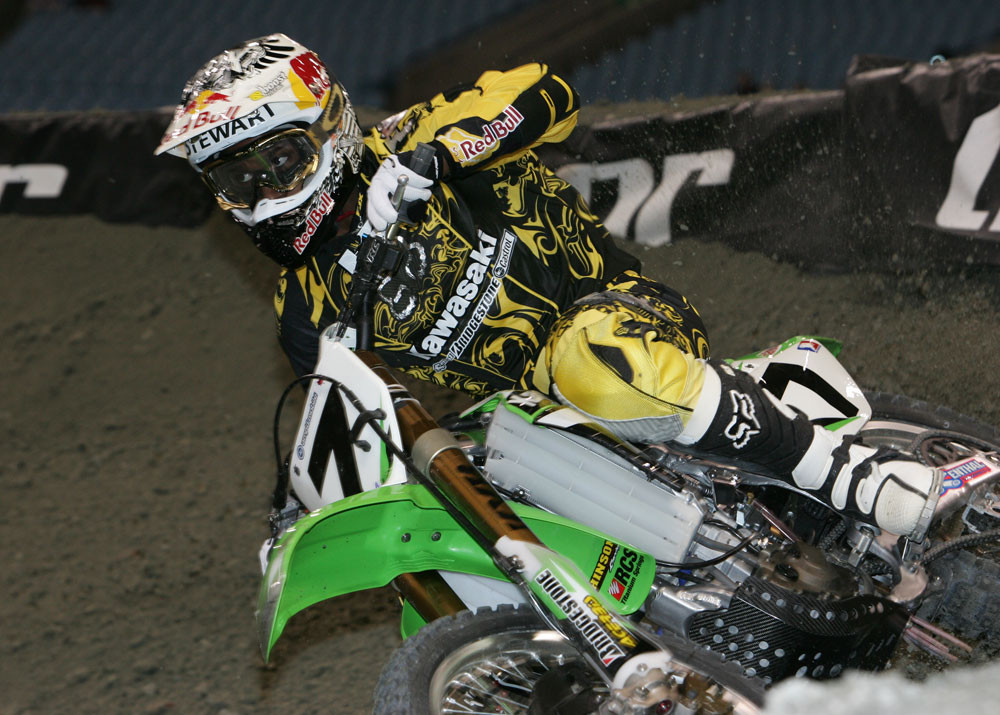James Stewart - 2006 Vancouver Supercross Saturday Pit Bits - Motocross ...