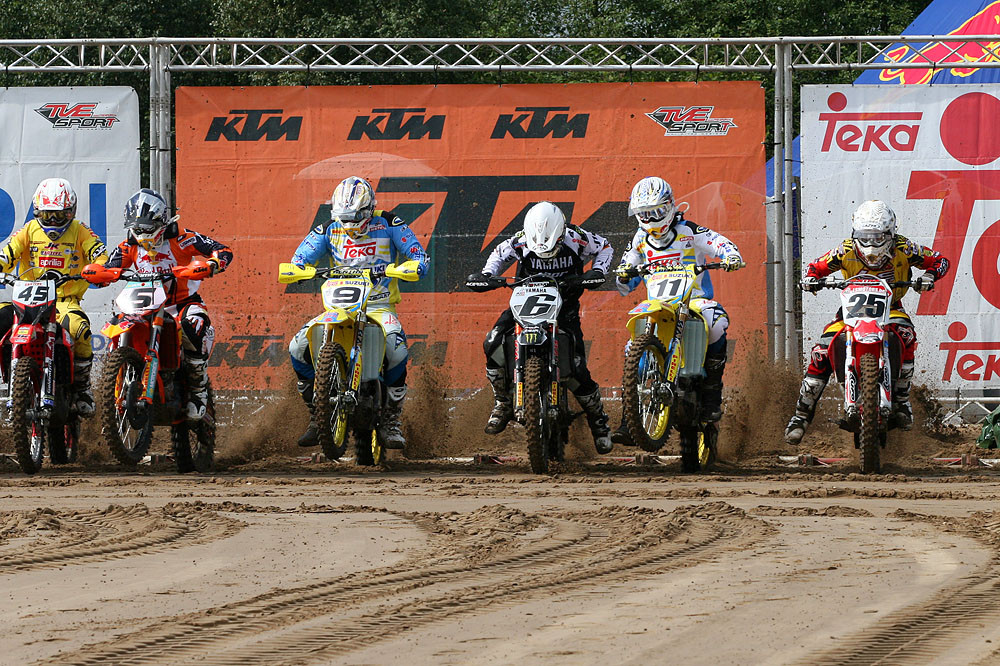 MX1 moto two start - Motocross World Championship: Lommel - Motocross ...