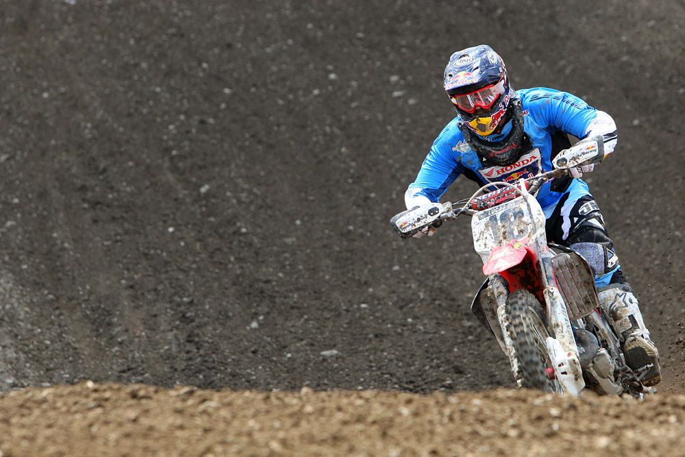 Jeff was flying early in the race, and led two laps...right up until a ...