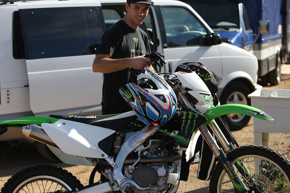Shawn Irwin - Test Track Bits: Pre-Anaheim - Motocross Pictures - Vital MX