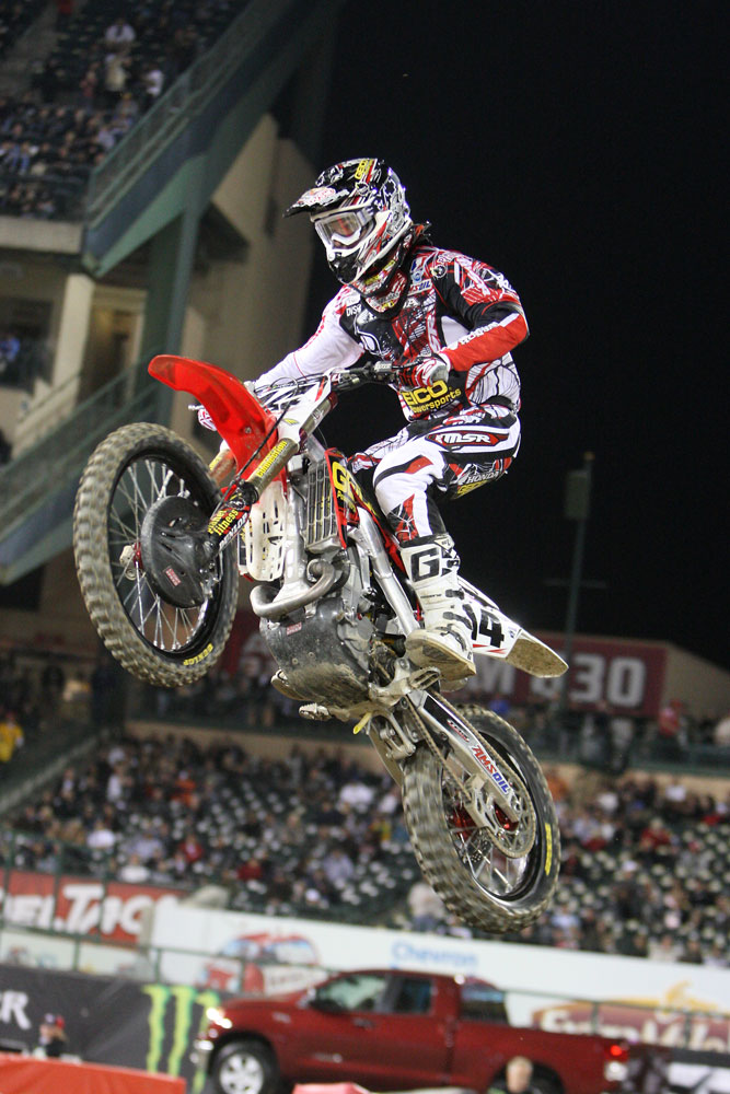 Kevin Windham - Anaheim 1 Race Gallery - Motocross Pictures - Vital MX