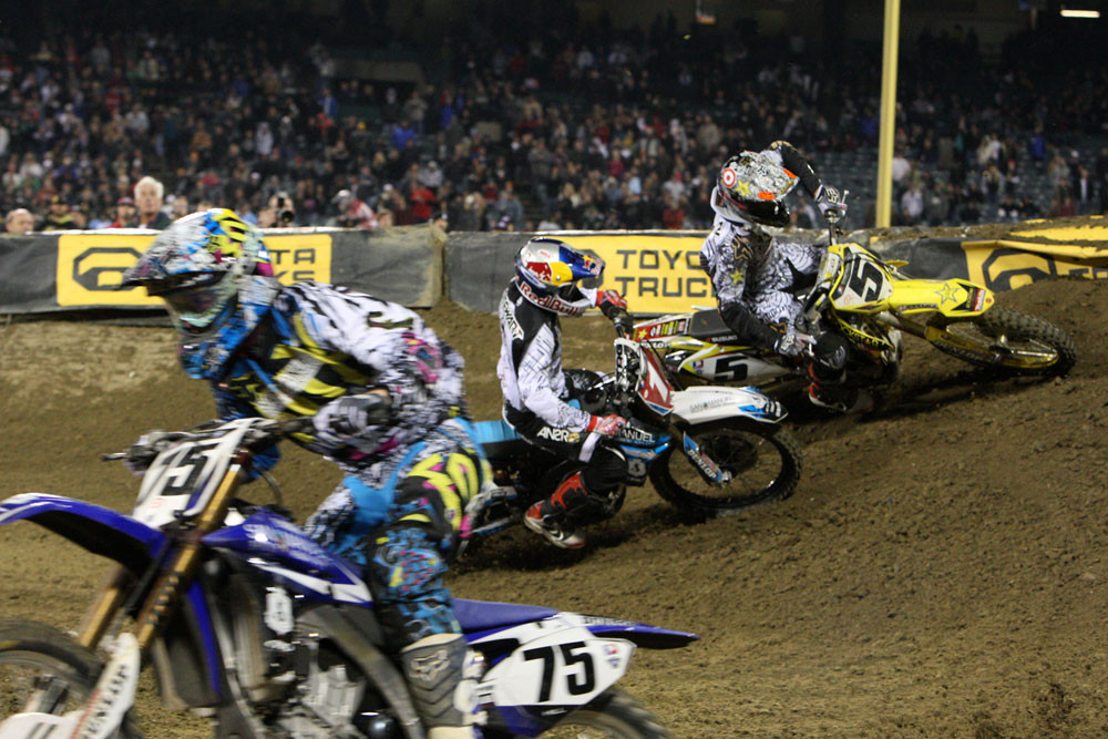 Clean racing - Photo Blast: Anaheim 2 2010 - Motocross Pictures - Vital MX