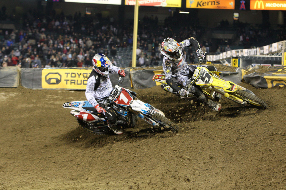 Clean racing - Photo Blast: Anaheim 2 2010 - Motocross Pictures - Vital MX