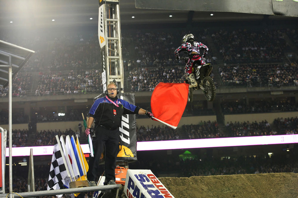 Red flag - Photo Blast: Anaheim 3 2010 - Motocross Pictures - Vital MX