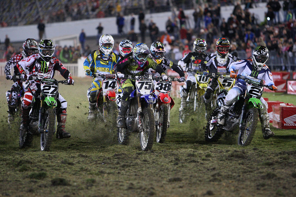 Supercross main event restart (second attempt) - Photo Blast: Daytona ...