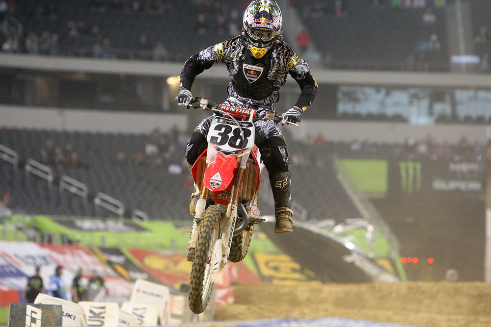 Trey Canard - Vital MX Pit Bits: Dallas 2010 - Motocross Pictures ...