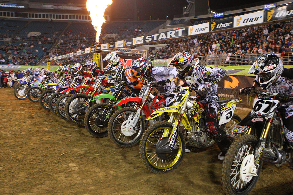Supercross main event start - Photo Blast: Jacksonville 2010 ...