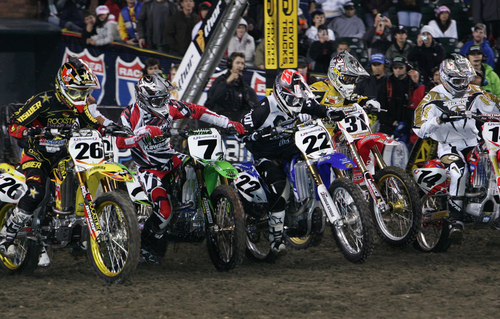 Heat one of the Supercross class - 2007 Amp'd Mobile Supercross: San ...