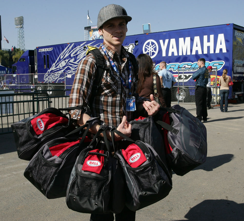 Sean Estes - 2007 A3 Monday Pit Bits - Motocross Pictures - Vital MX