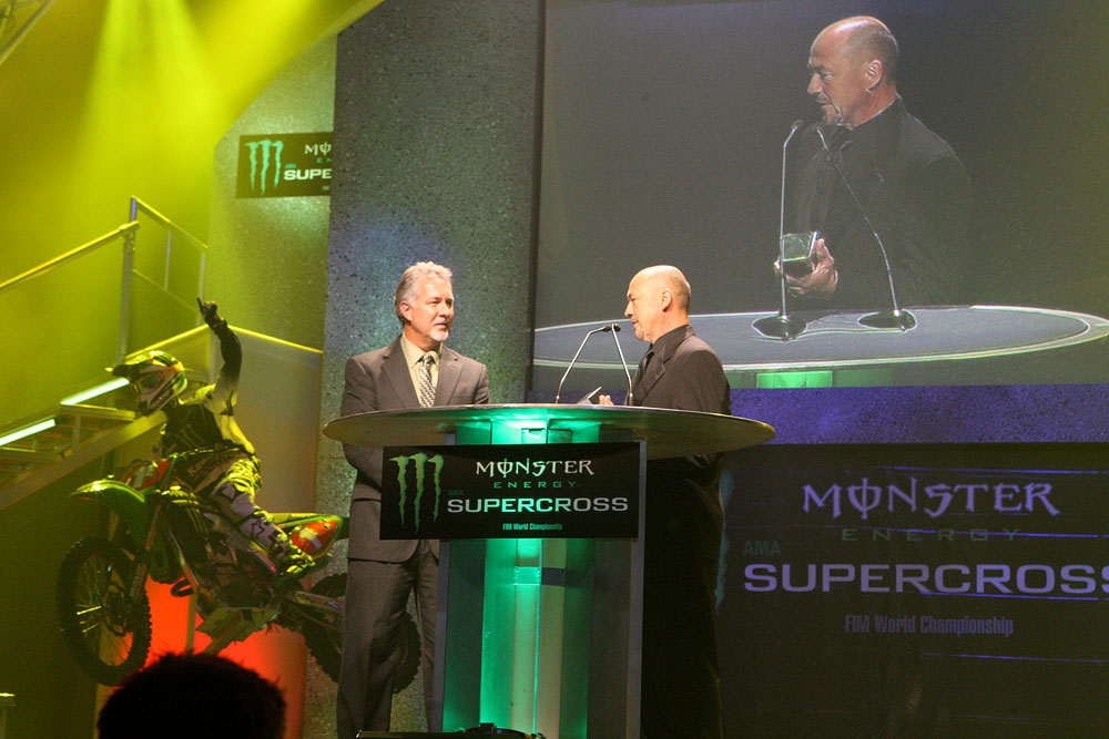 Supercross Champion Mechanic Award - AMA Monster Energy Supercross ...