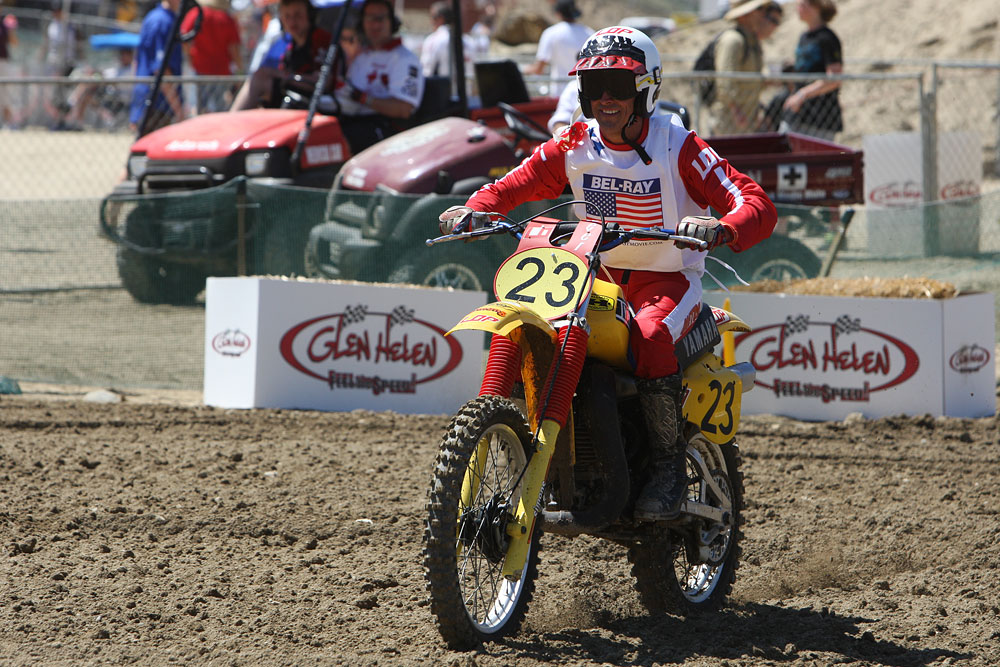 Marty Moates Tribute Lap - USGP: Glen Helen 2010 - Motocross Pictures ...
