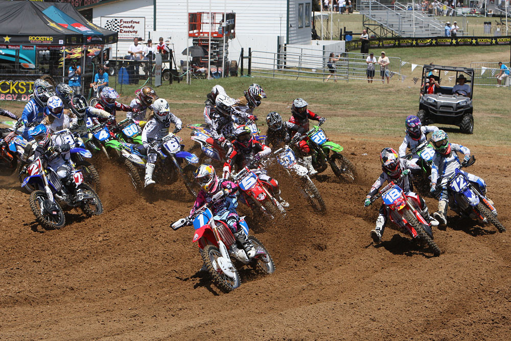 Ashley Fiolek holeshot, moto one - Photo Blast: Freestone 2010 ...