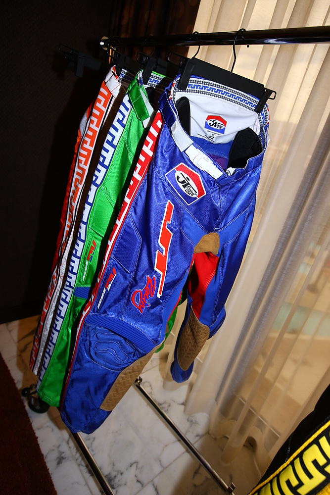 JT Racing 2011 - JT Racing Returns - Motocross Pictures - Vital MX