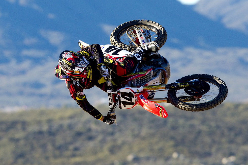 Kevin Windham - 2011 GEICO Honda Team Photos - Motocross Pictures ...